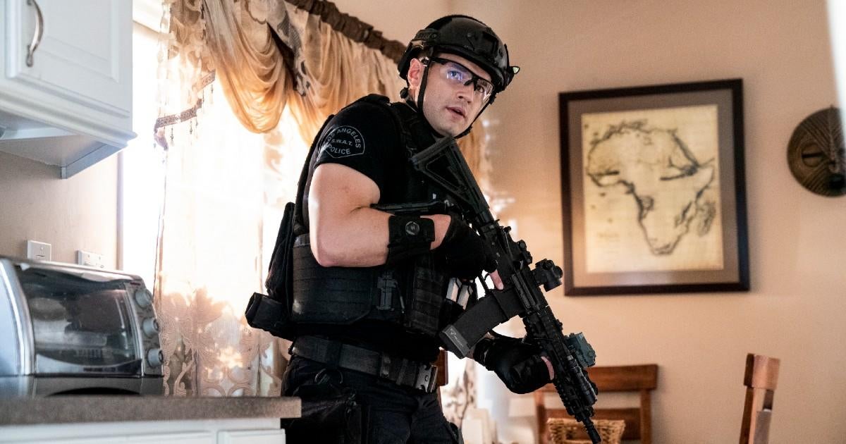 Alex Russell Returns to 'S.W.A.T.' After Show's Surprise Renewal ...