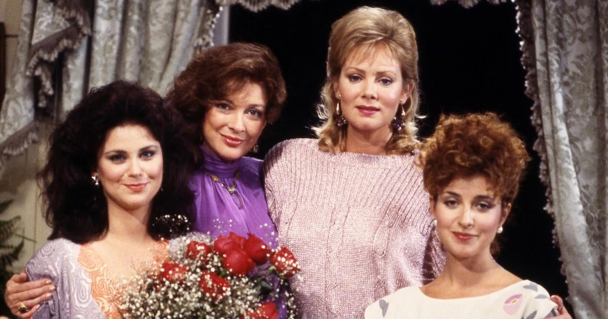 'It Got Ugly': Delta Burke Addresses 'Designing Women' Exit ...