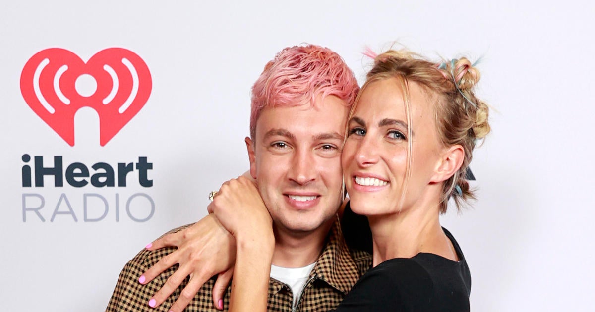 Twenty One Pilots Rocker Tyler Joseph and Wife Jenna Announce Some Huge ...