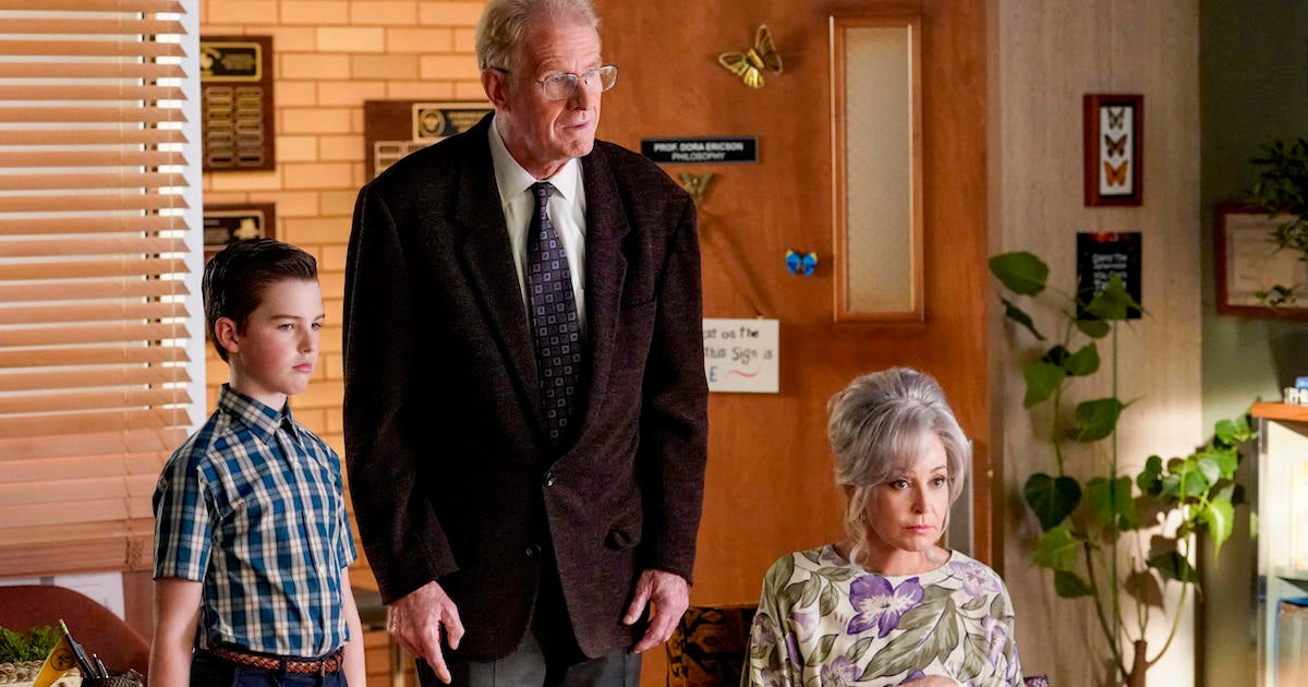 'Young Sheldon' Actor Suffers Painful Injury During Apple Store Visit ...