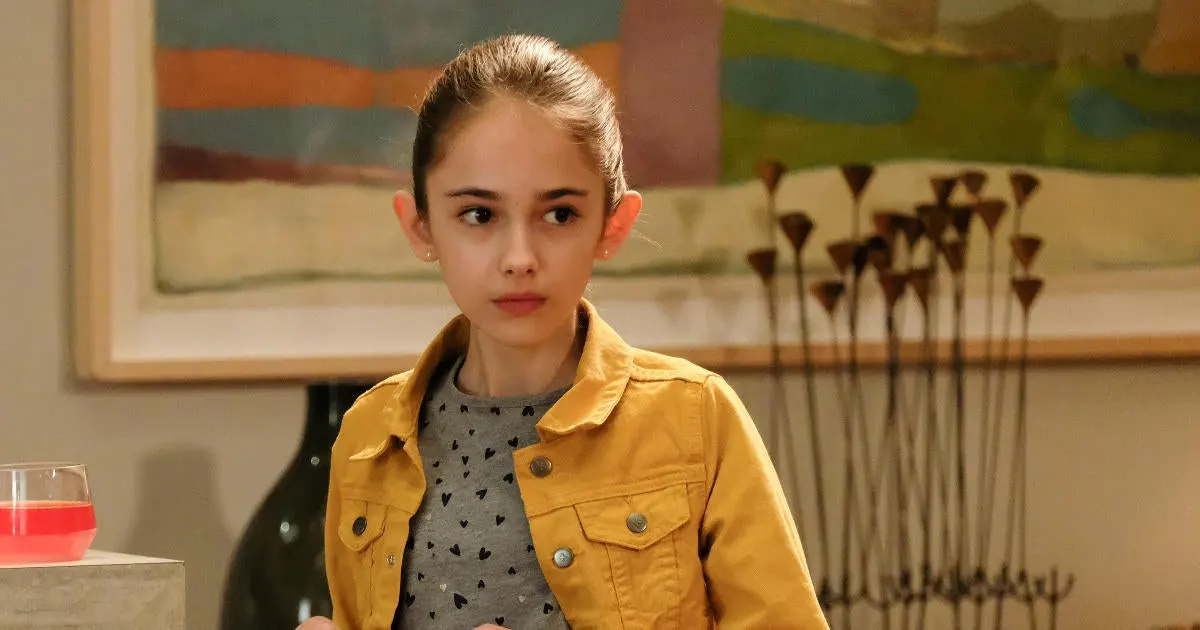 Why Julia Butters Quit 'American Housewife' After 4 Seasons as Anna-Kat ...