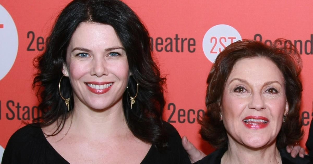 Lauren Graham Surprises 'Gilmore Girls' Fans With Unannounced Kelly ...