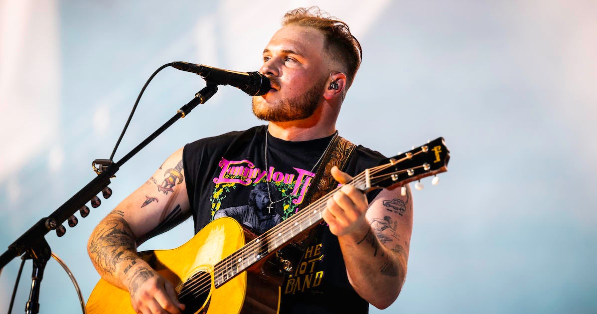 Zach Bryan and Brianna Chickenfry Break Up: 'Blindsided' - PopCulture.com