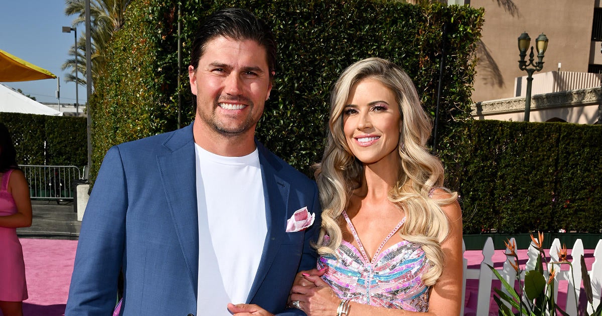 HGTV Star Christina Haack's Ex-Husband Josh Hall Slams Her in Post ...