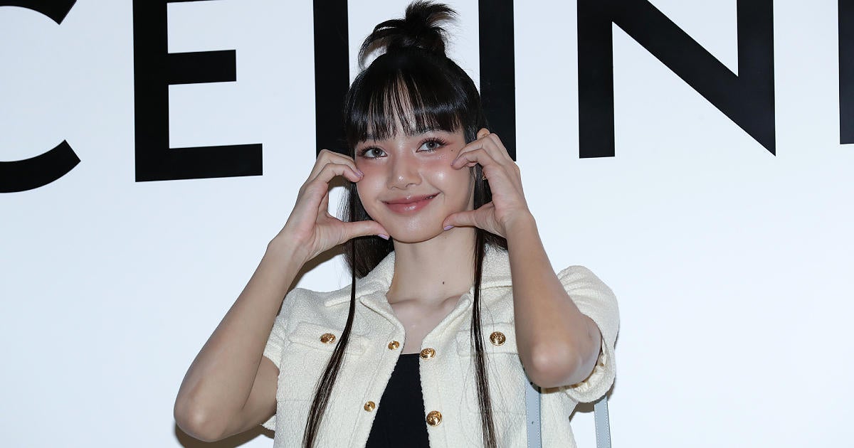 BLACKPINK's Lisa Teases New Song 'braNd neW día' - PopCulture.com