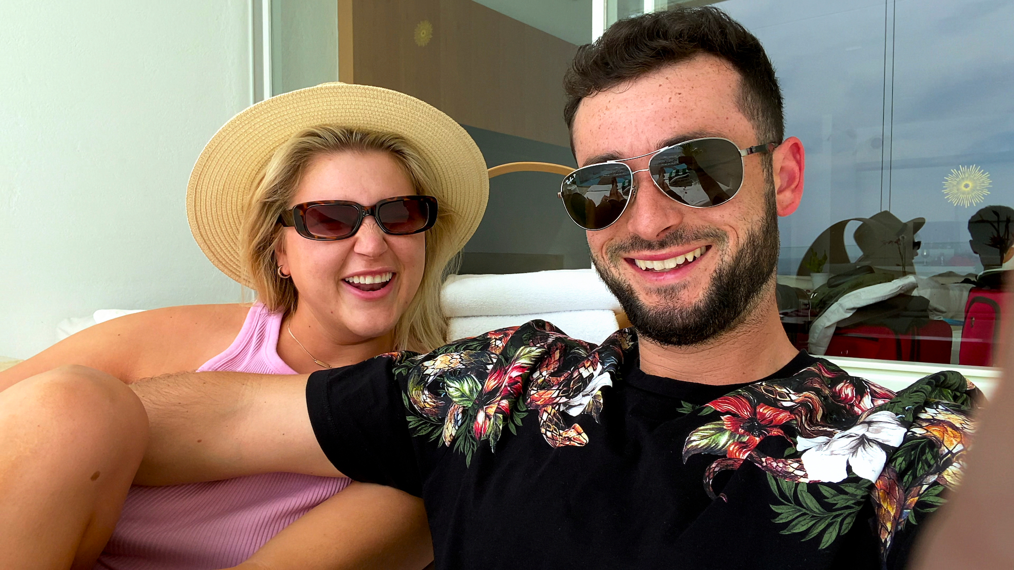 'Love Is Blind' Star Hannah Jiles Responds to Backlash Over How She ...