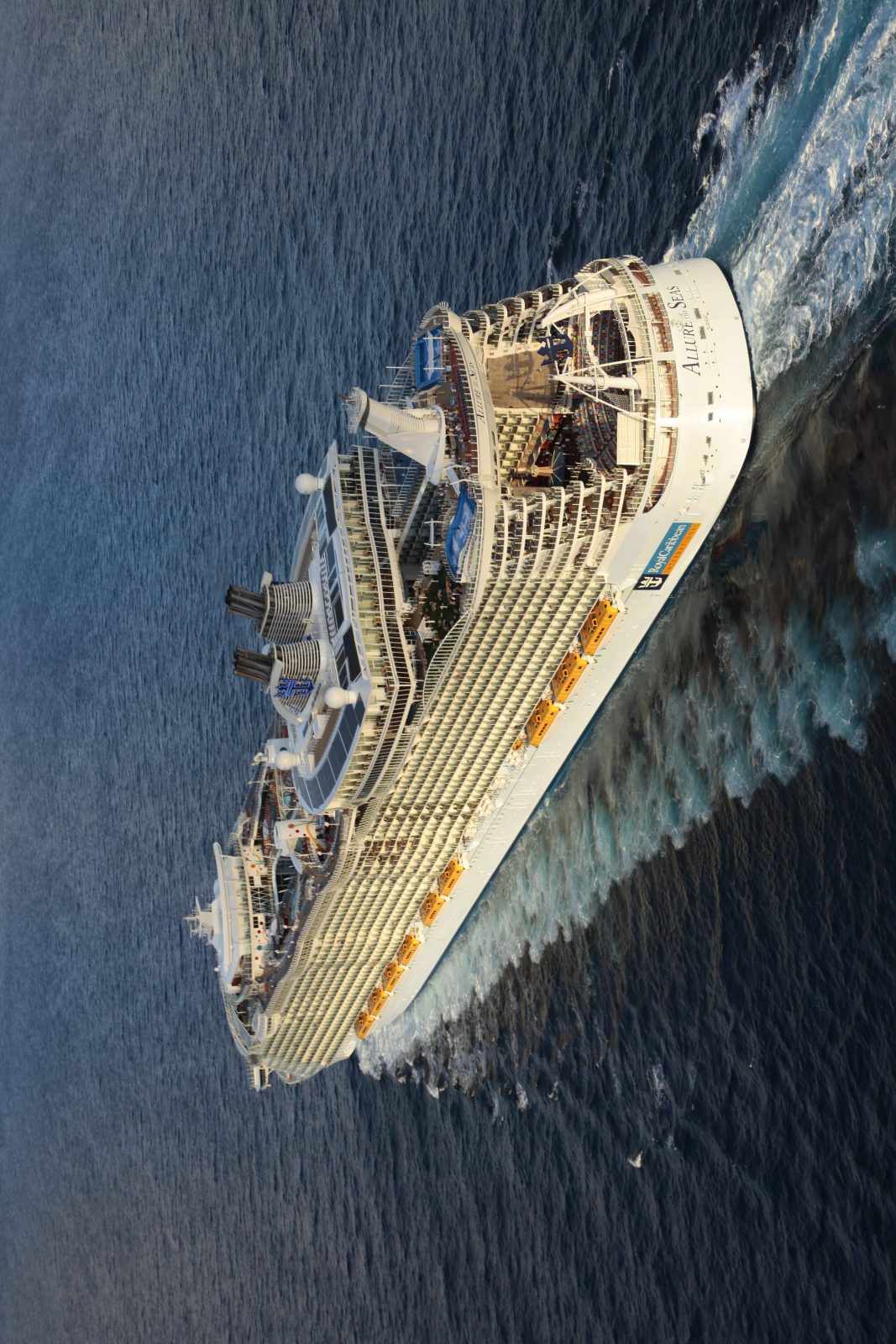 Rockstar's Fiancée Falls Overboard on Cruise Ship Following Argument ...