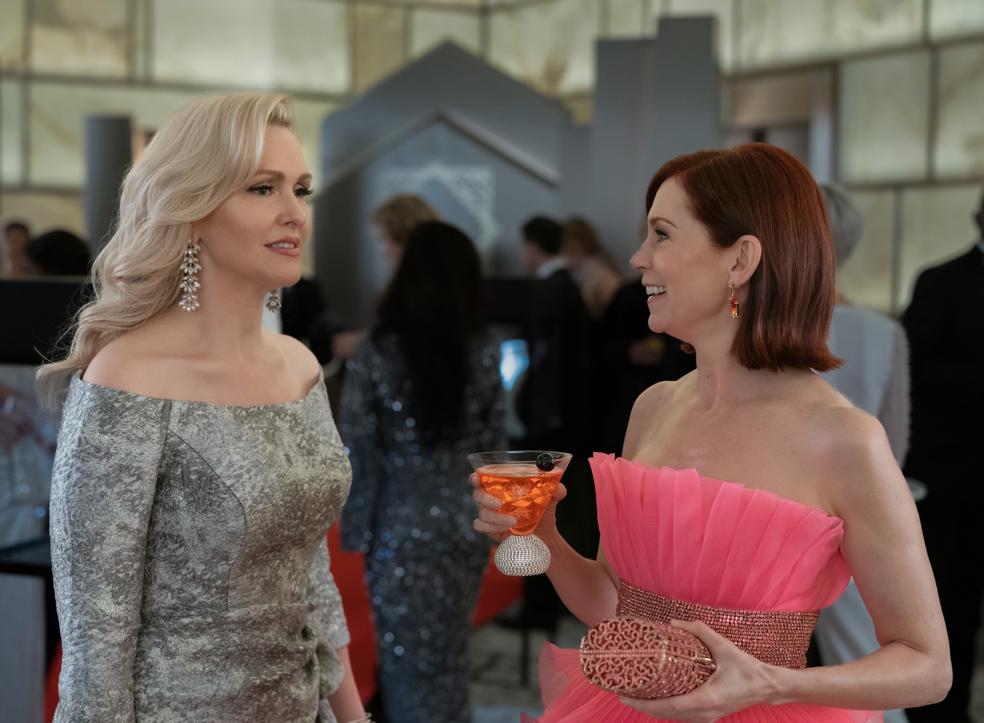 'Elsbeth': Vanessa Williams and Jenn Lyon Bring the Glamour and a ...