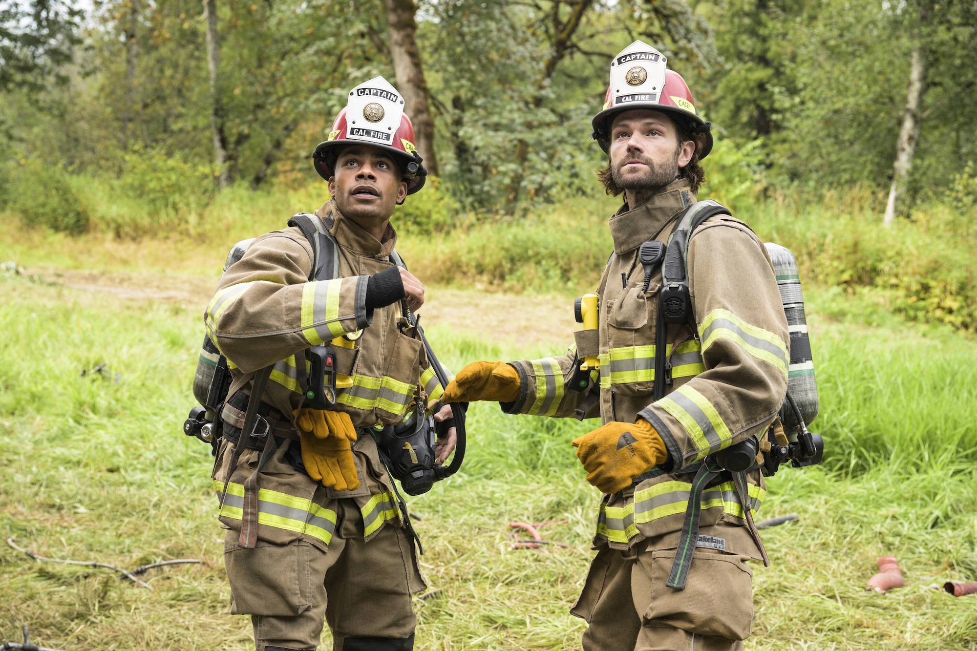 Jared Padalecki Debuts as Firefighter on 'Fire Country' - PopCulture.com