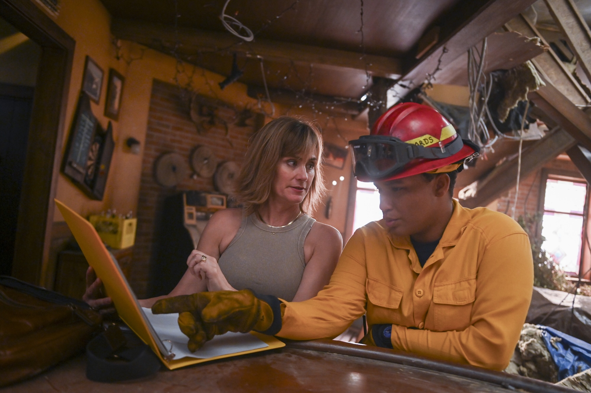 ‘Fire Country’: Diane Farr Talks Sharon’s New Business Venture and How ...