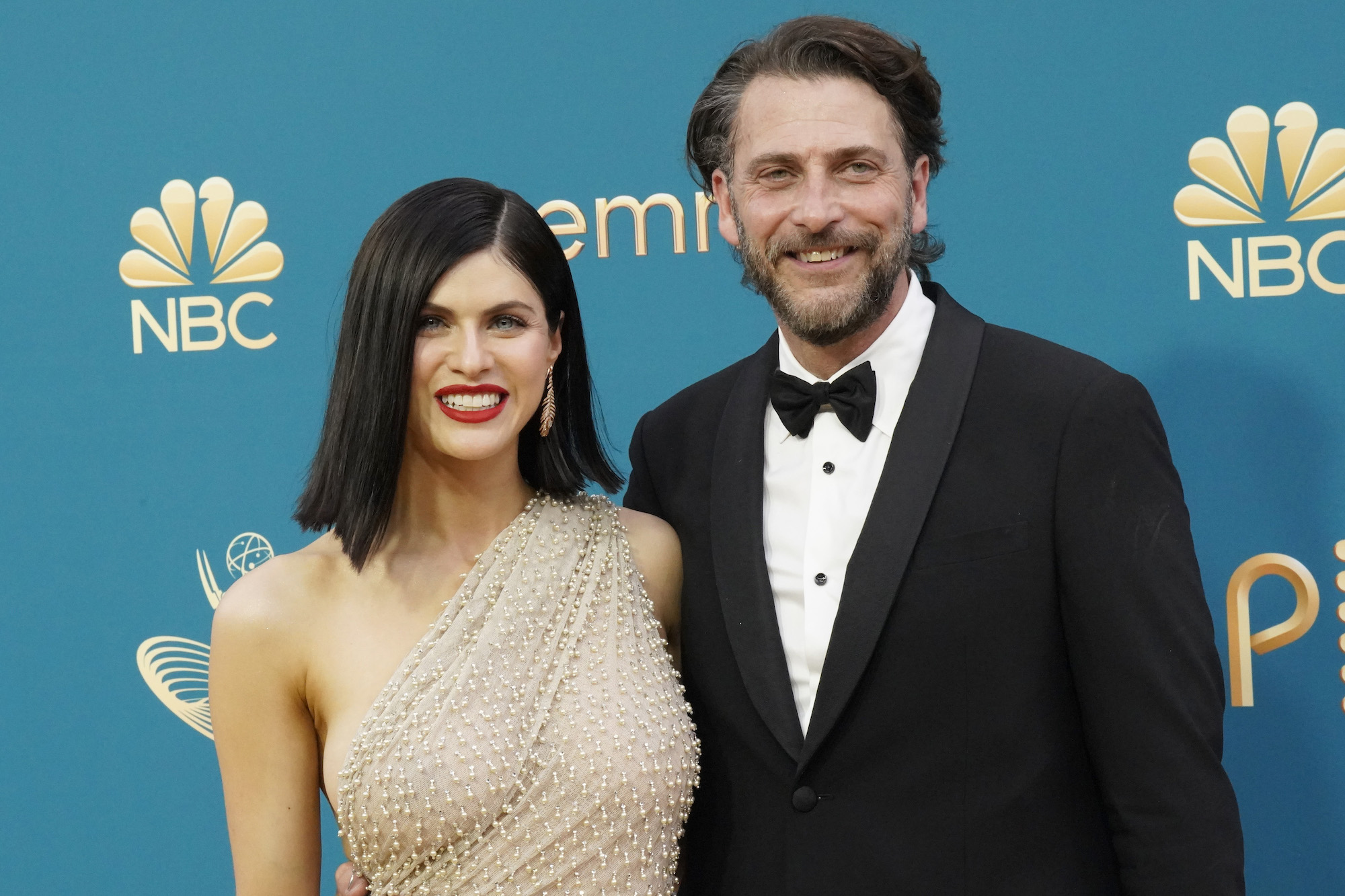 Alexandra Daddario Shares Selfie in Her Postpartum Underwear 6 Days ...
