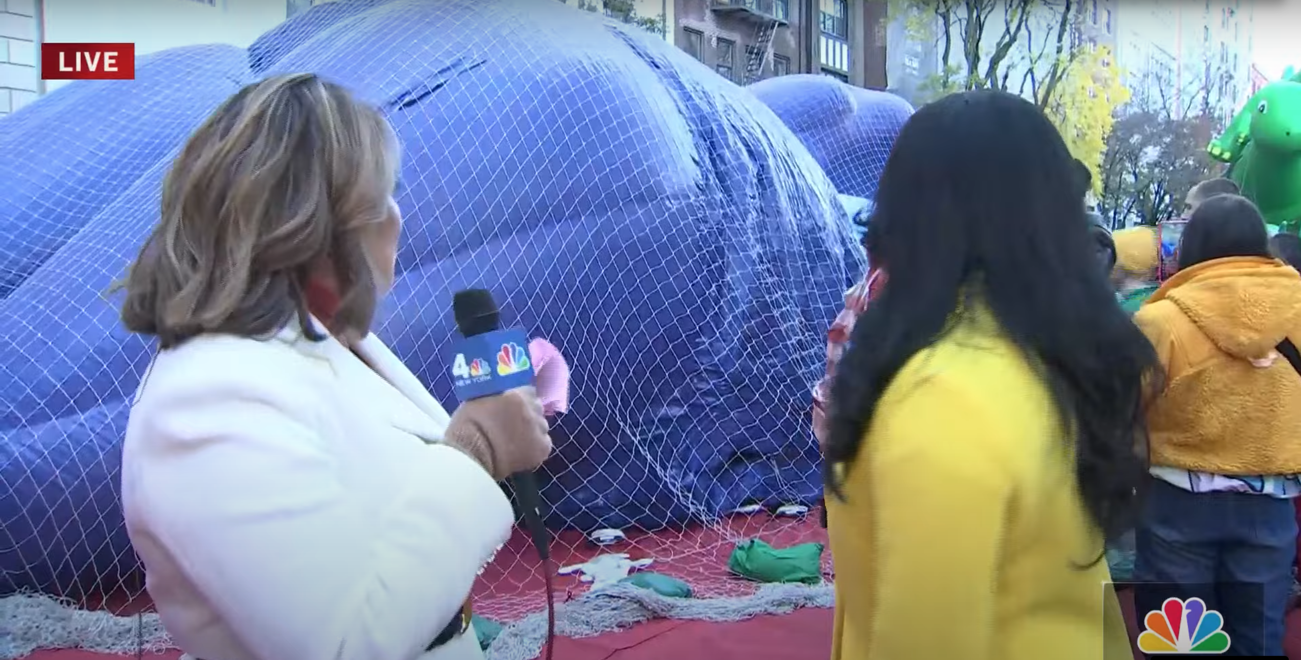 Major Balloon Pops Ahead of Macy's Thanksgiving Day Parade - PopCulture.com