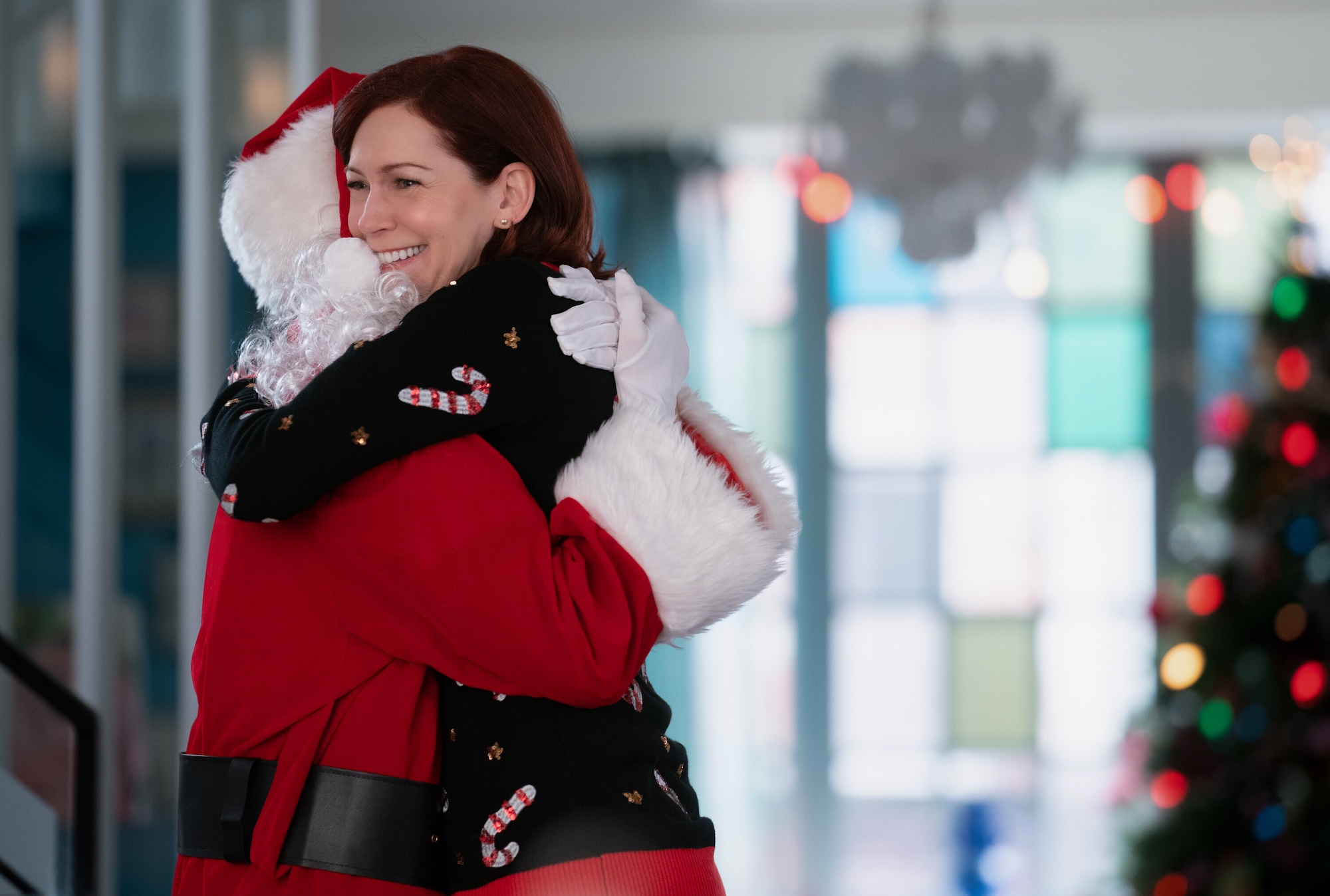 ‘Elsbeth’: Carrie Preston Talks Elsbeth’s Relationship With Son Teddy ...