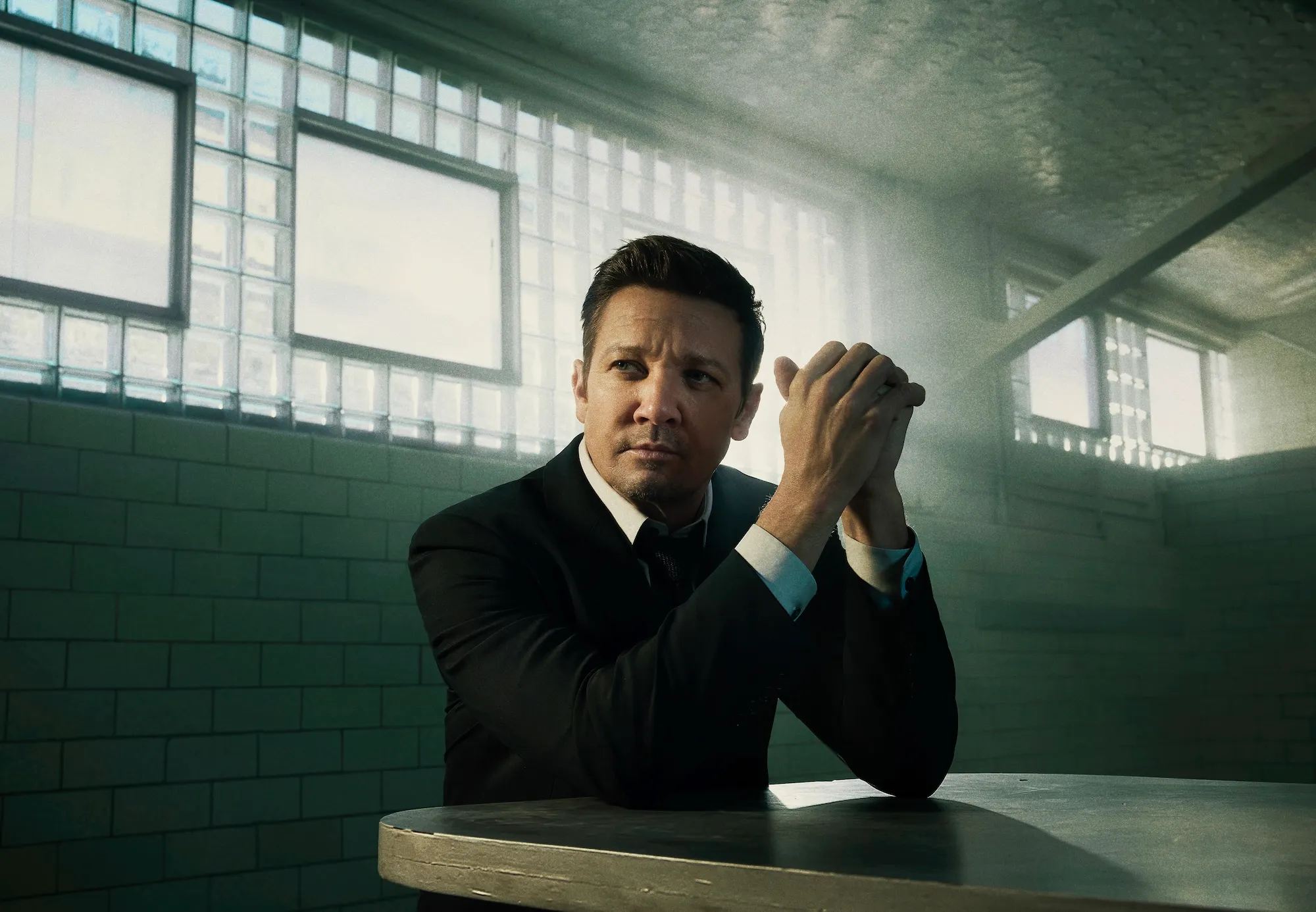 Jeremy Renner Gives Huge Update on 'Mayor of Kingstown' Season 4 ...