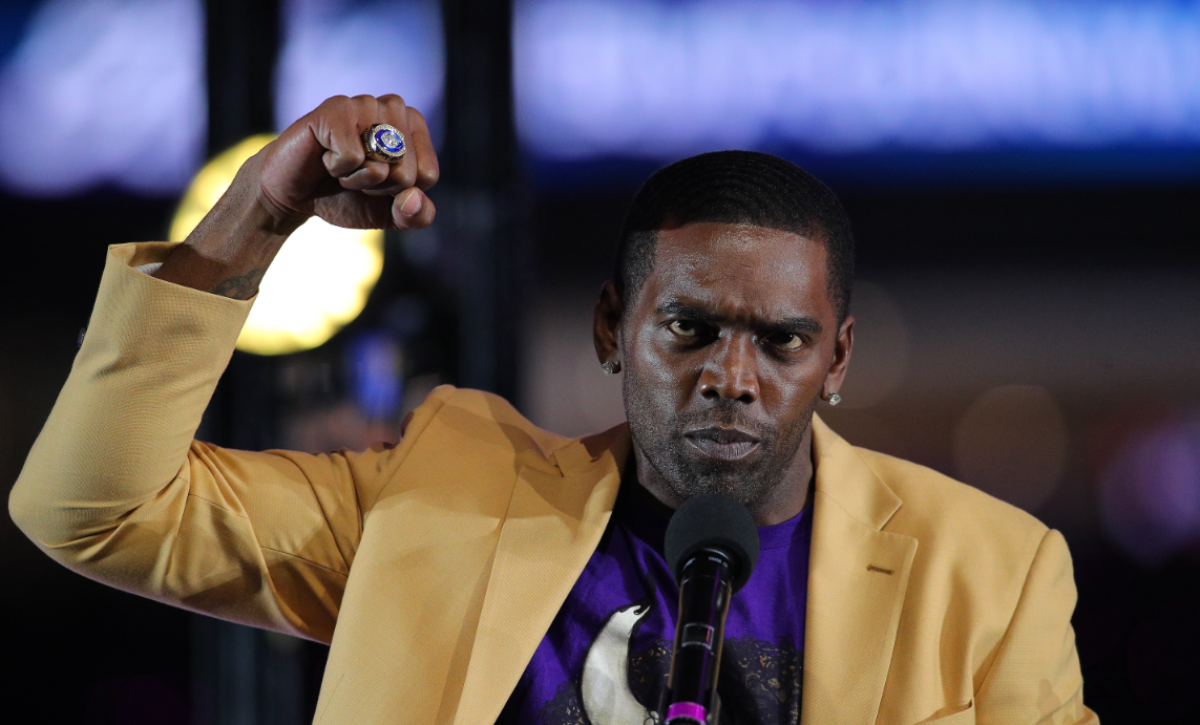 ESPN Co-Host and NFL Legend Confirms Cancer Diagnosis: Randy Moss ...