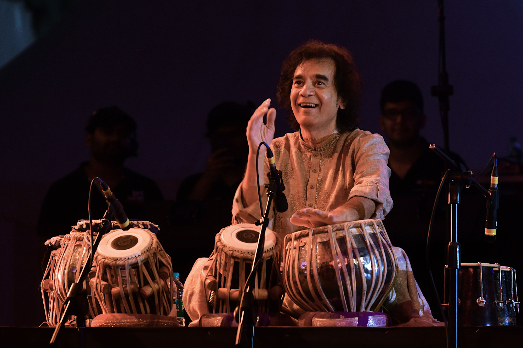 Grammy Winner Dies of Chronic Lung Disease: Zakir Hussain Was 73 ...