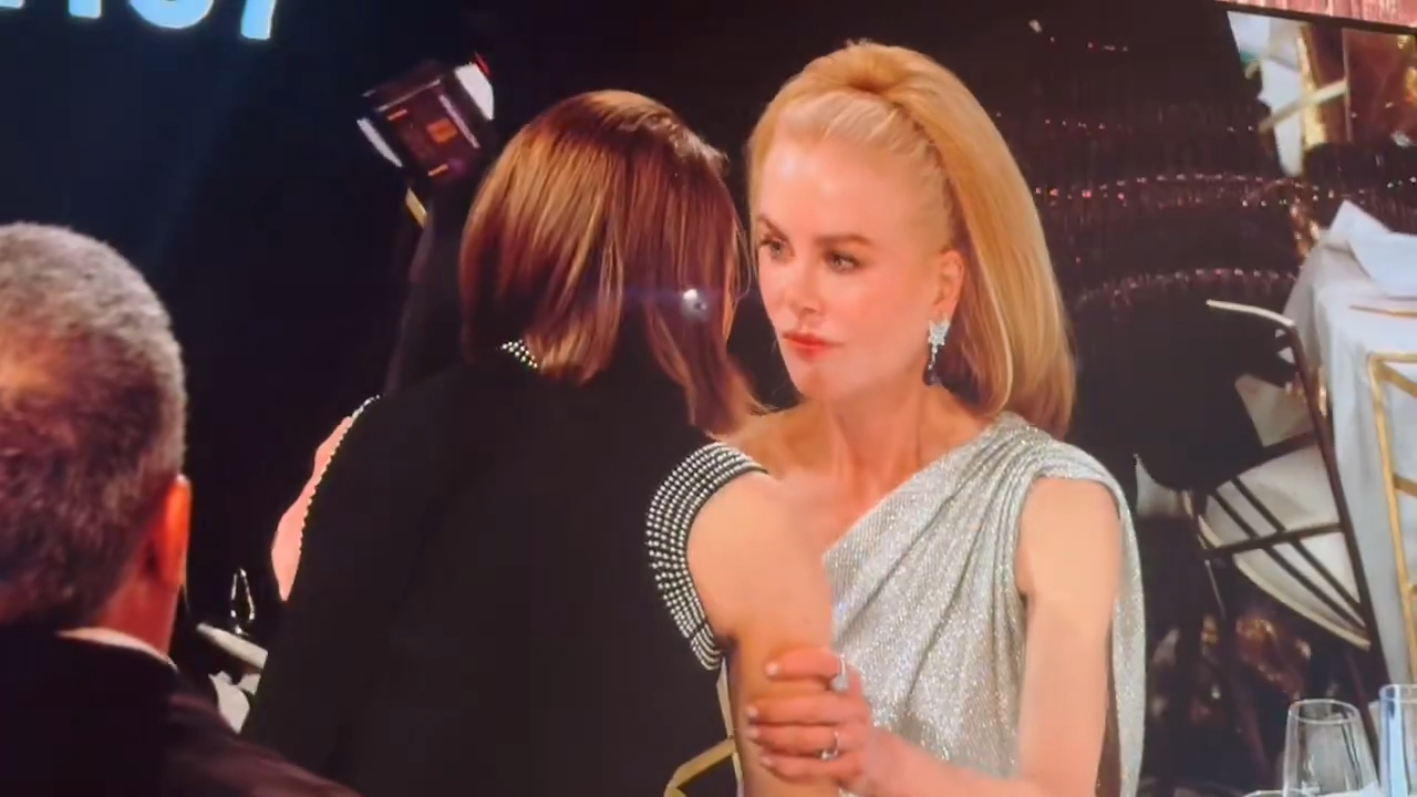 Nicole Kidman and Jodie Foster Have 'Intense' Moment at Golden Globes ...