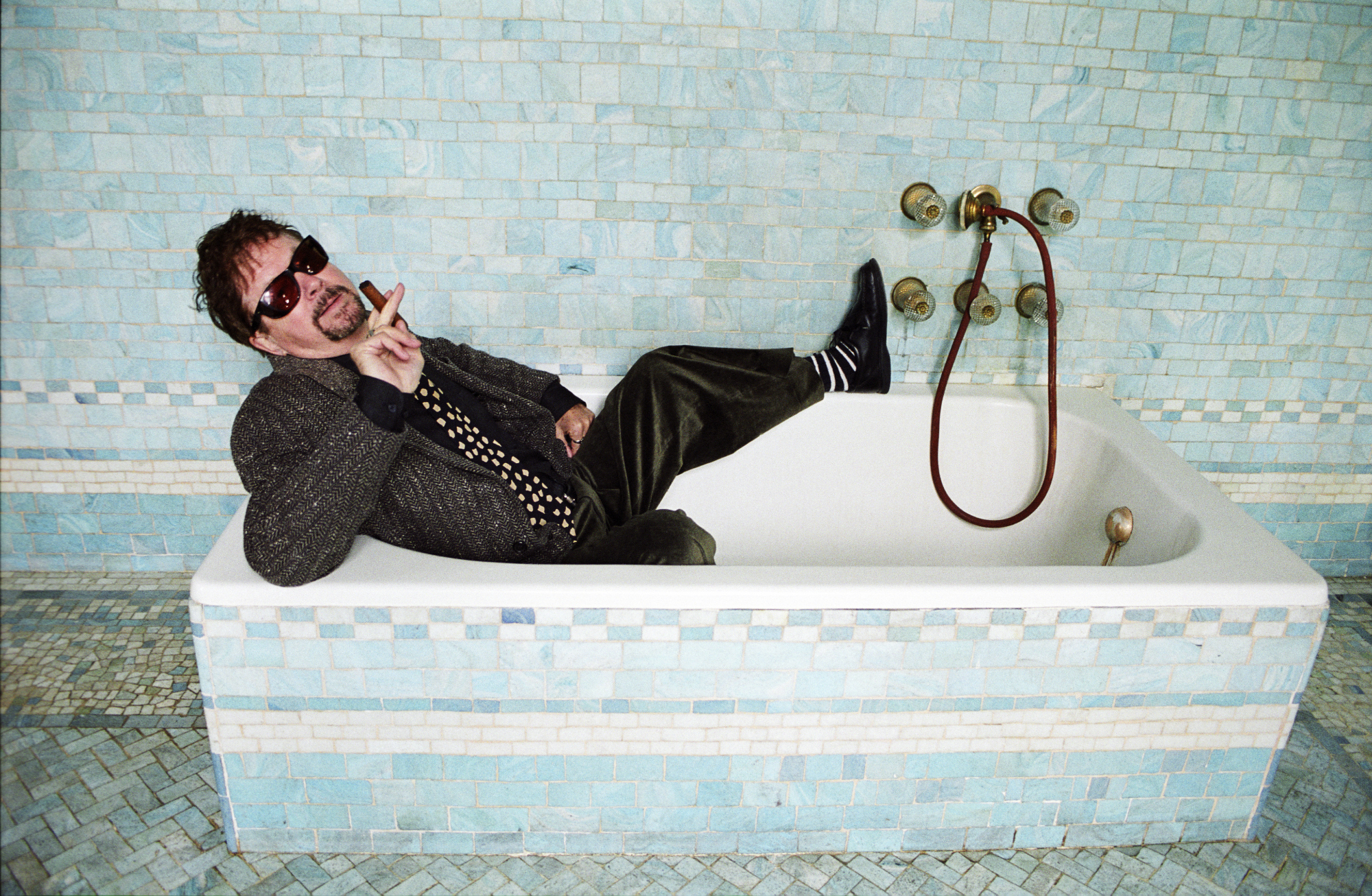 Tom Robbins Has Died - PopCulture.com