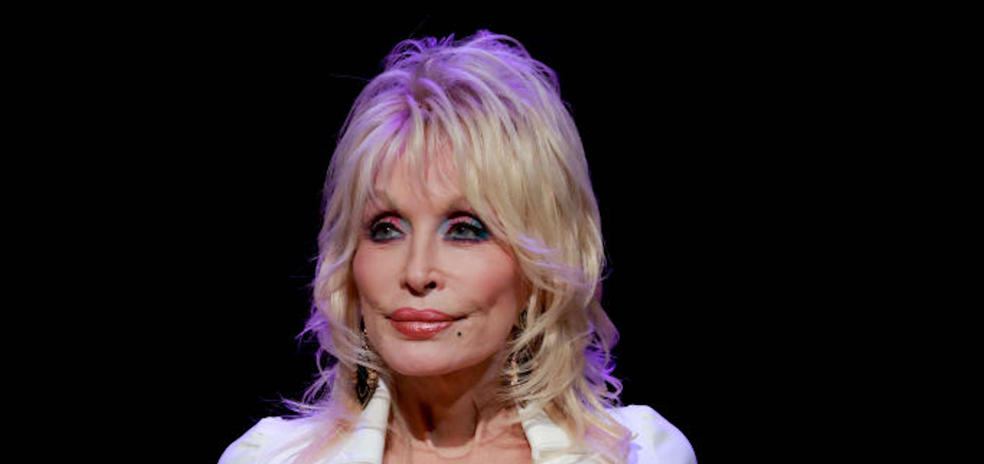 Dolly Parton Gets 'Very Emotional' Speaking About Late Husband Carl ...