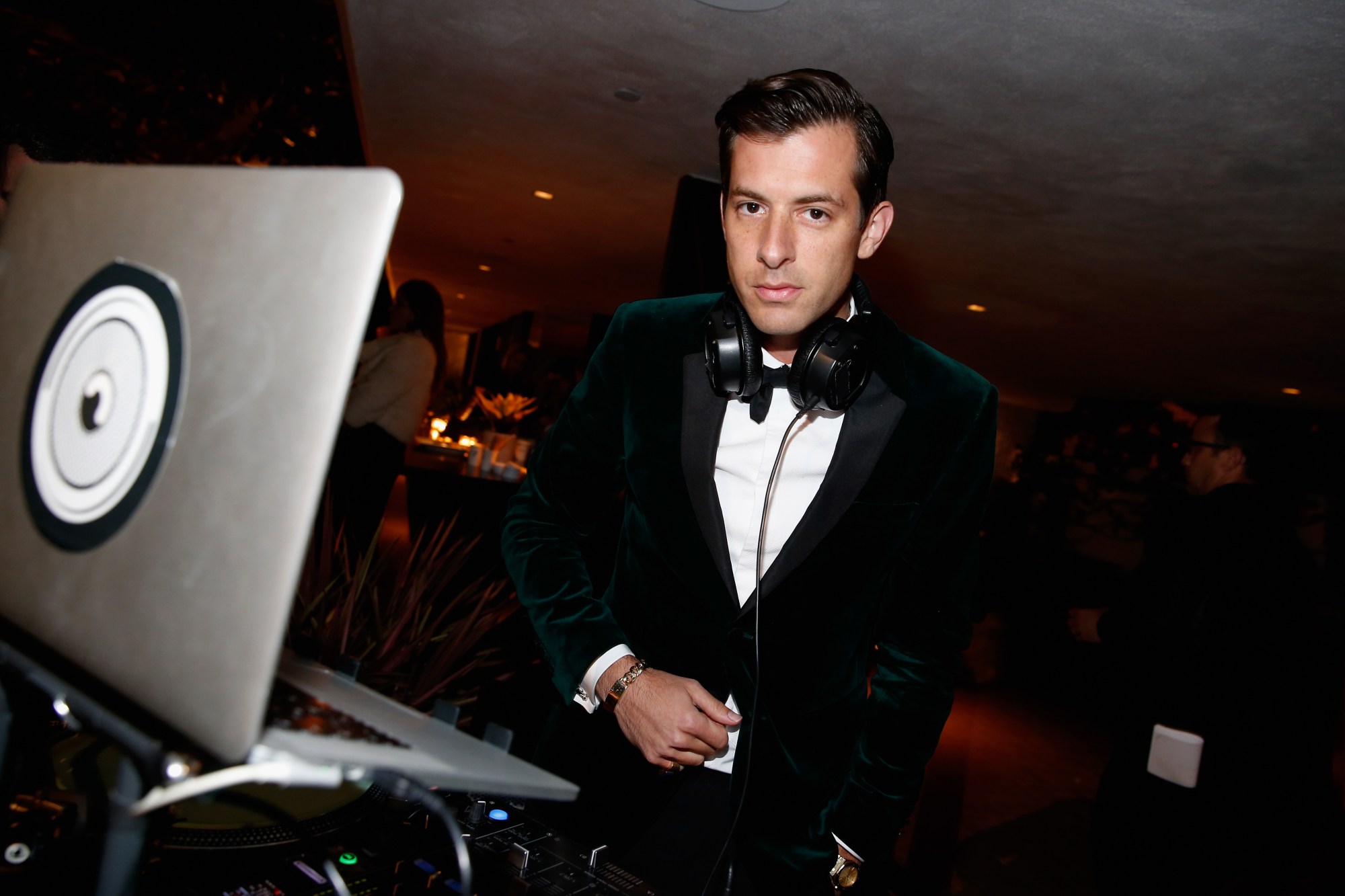 Major DJ Hospitalized After Recent Set: Details on Mark Ronson's ...