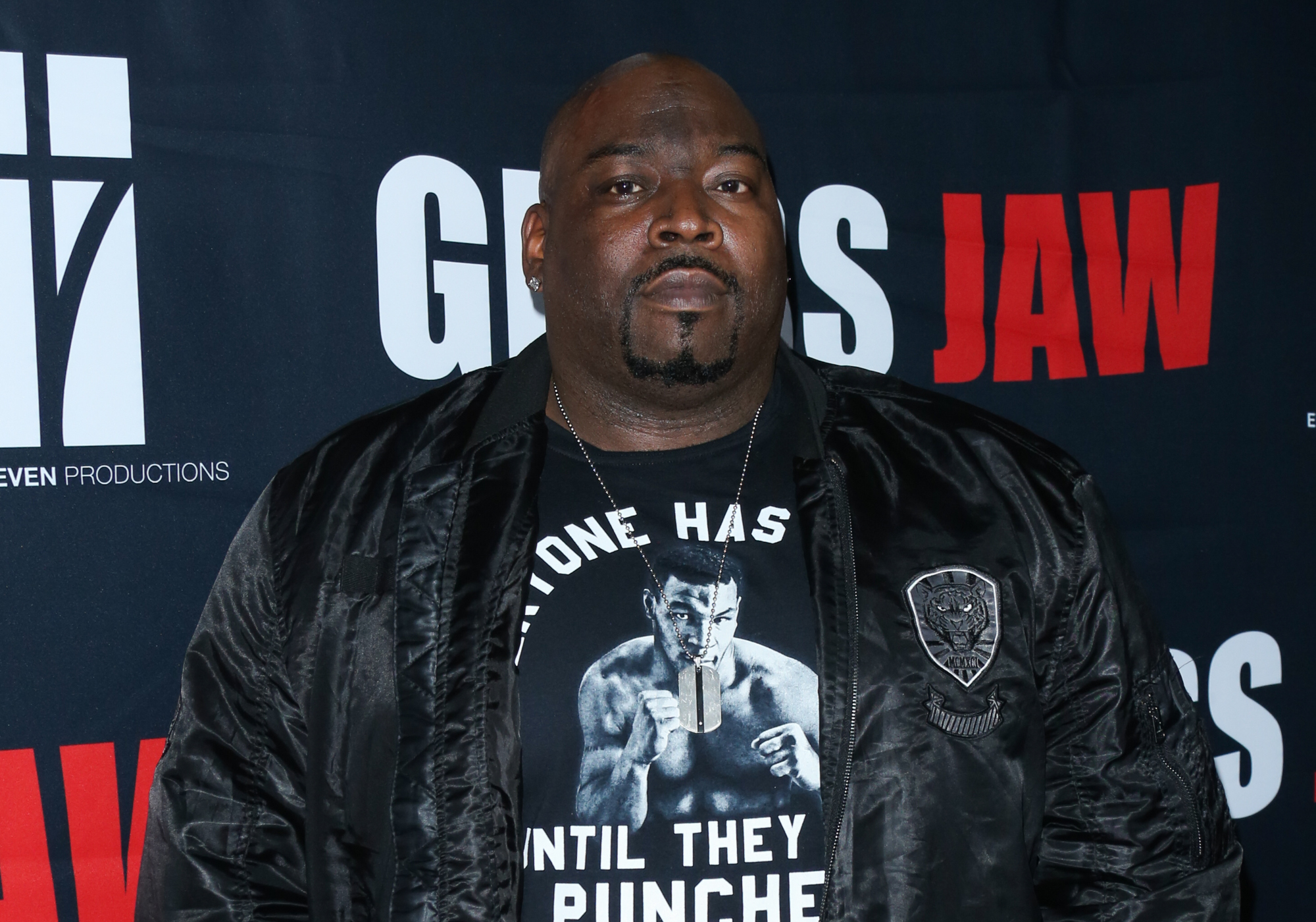 Comedian/Actor Undergoes Spinal Surgery After Car Accident: Latest on ...