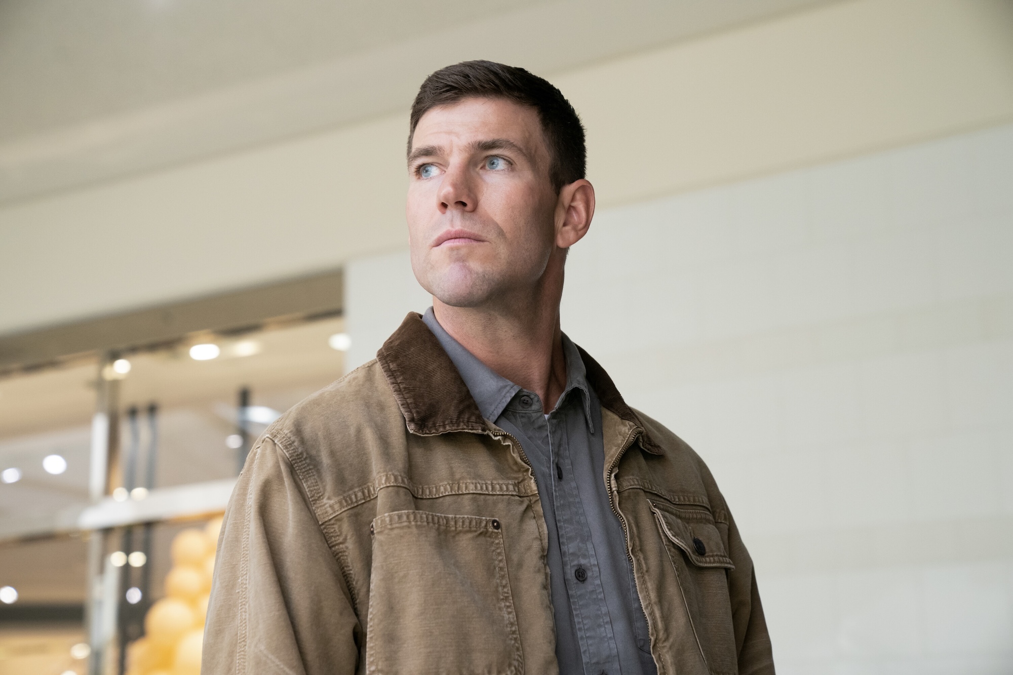'NCIS: Origins' Star Dyes His Hair Bleach Blonde: See Austin Stowell's ...