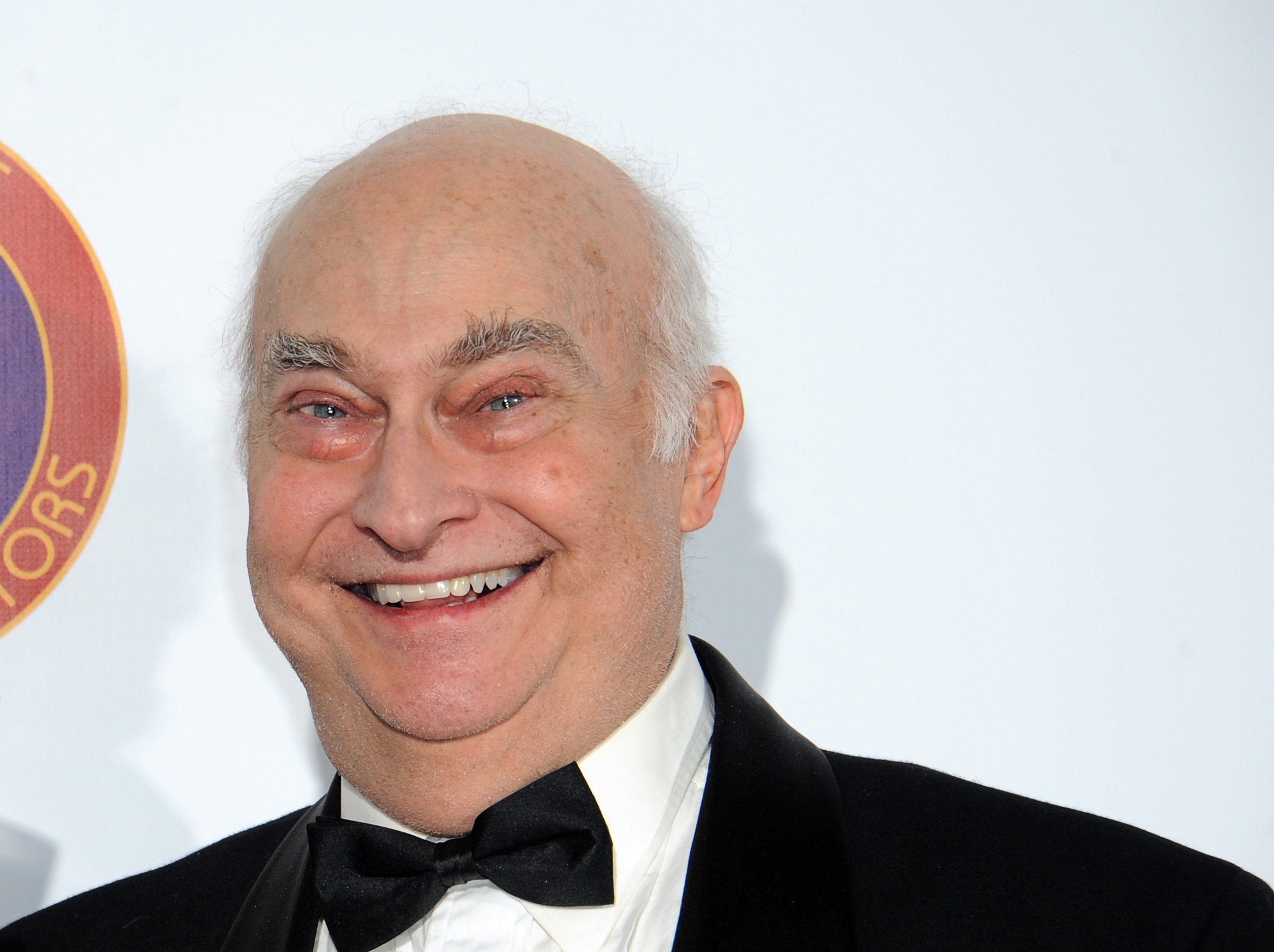 'Hercules' Actor Dies of Sepsis: Robert Trebor Was 71 - PopCulture.com