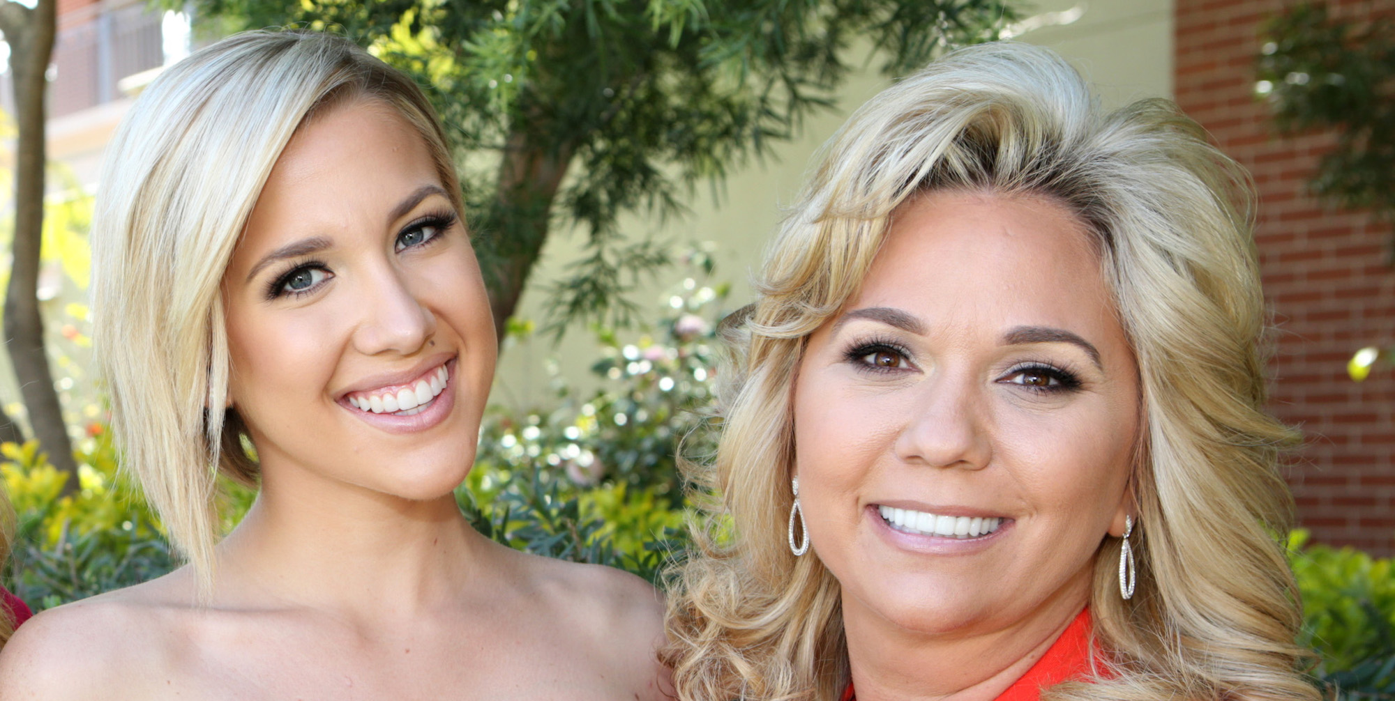Savannah Chrisley Slams Online Rumor About Mom Julie: 'There's a ...