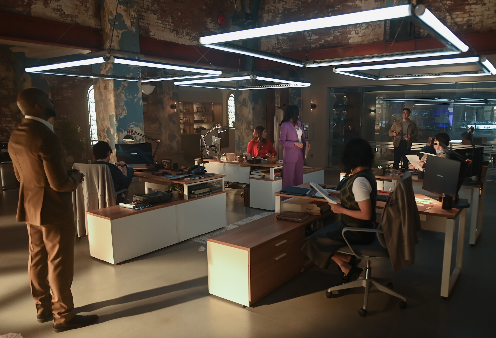 ‘Watson’: Peter Mark Kendall Talks ‘Scary’ Cliffhanger for the Crofts ...