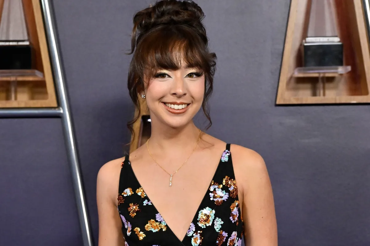 Former 'Modern Family' Child Star Aubrey Anderson-Emmons Is All Grown ...
