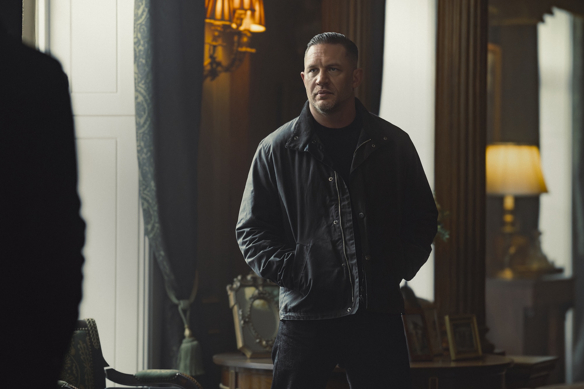 ‘MobLand’: Eddie Gets Closer to Harry’s Daughter in Exclusive Sneak ...