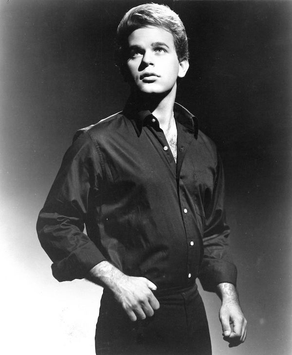 Musician Who Held No. 1 Billboard Spot in 1966 Has Died: Lou Christie ...