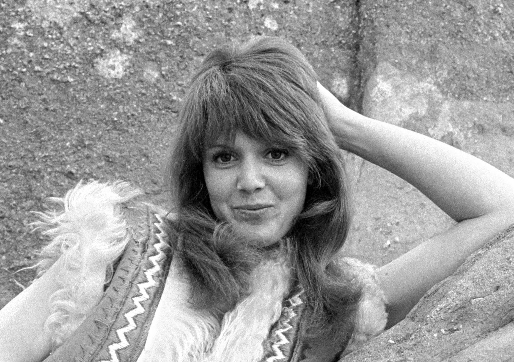 'The Young and the Restless' Actress Pamela Peters Solow Has Died ...