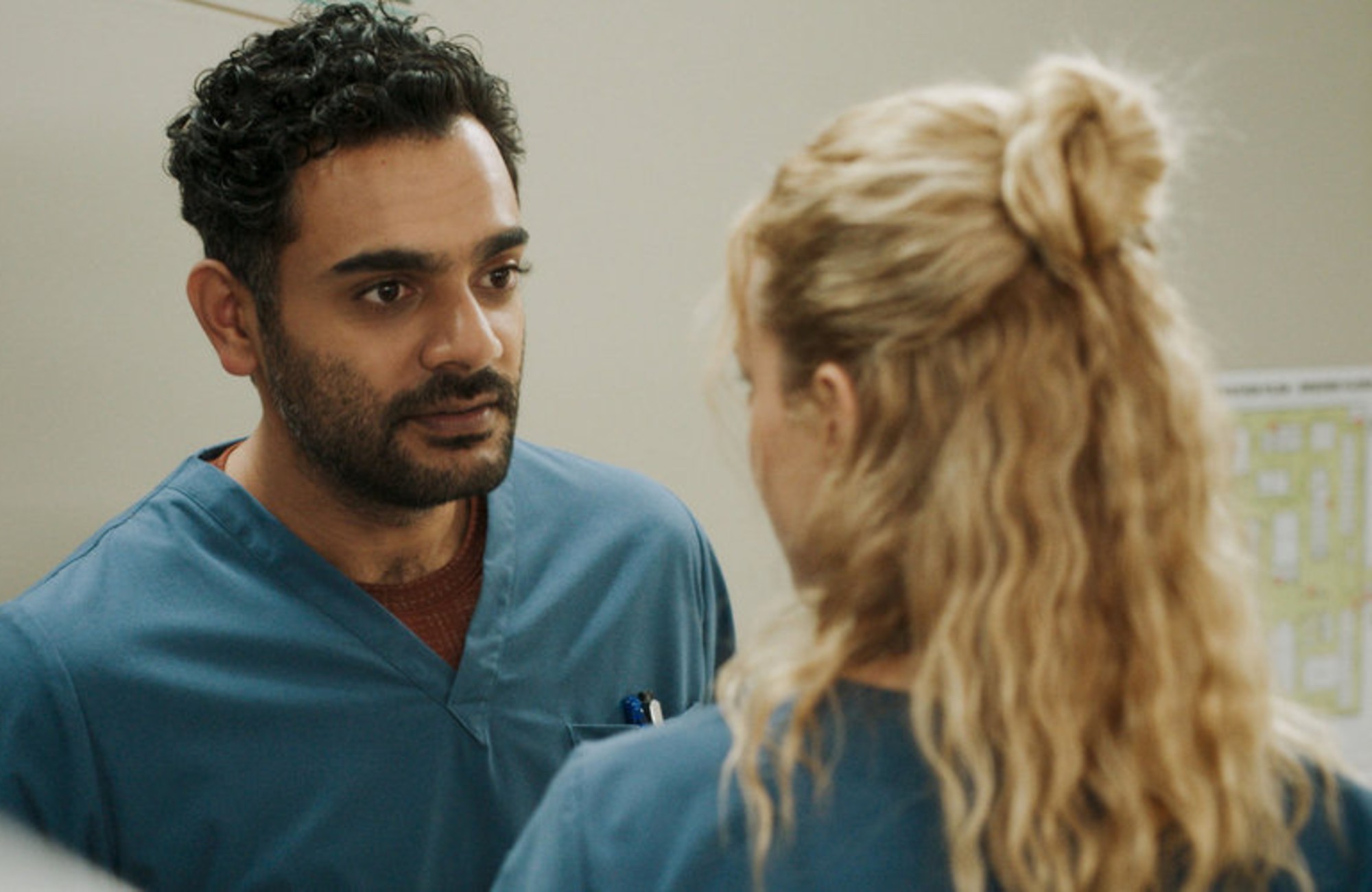 ‘Transplant’: Bash and Mags Have an Awkward Stairwell Chat in Exclusive ...