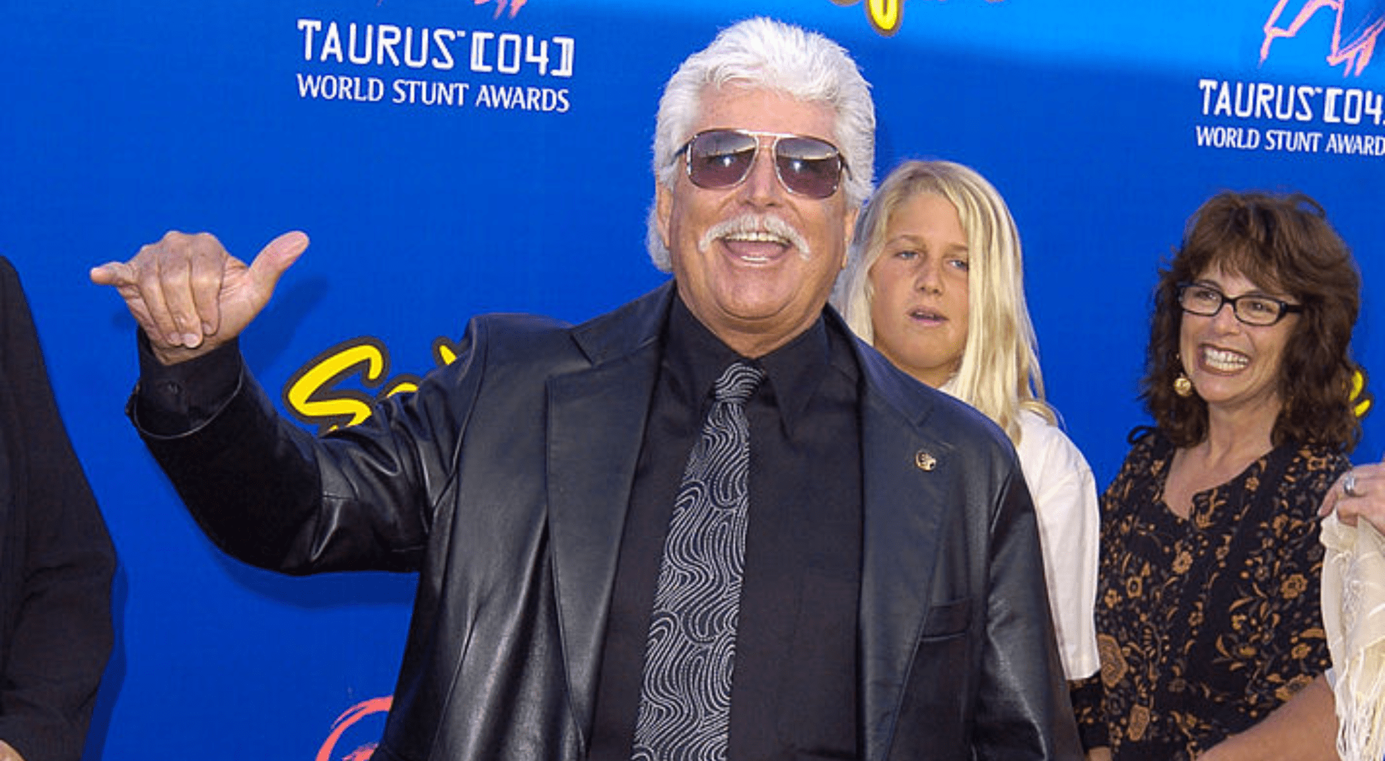 Iconic Stuntman Immortalized On Pink Floyd Album Dies: RIP Ronnie ...