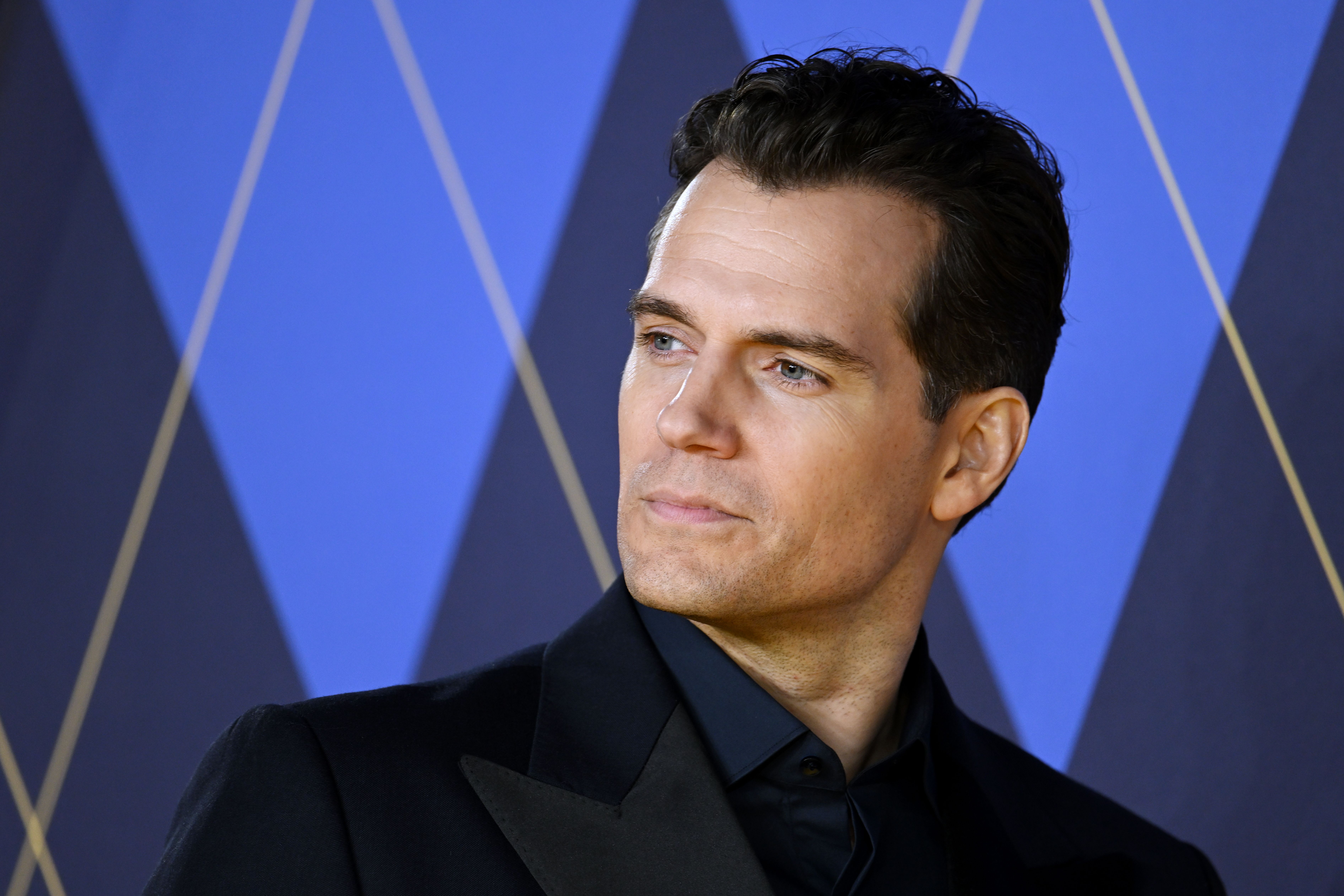 Henry Cavill's 6 Biggest Movie and TV Roles - PopCulture.com
