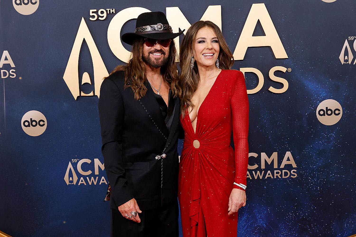 Billy Ray Cyrus and Girlfriend Elizabeth Hurley Turn Heads With CMA Red ...