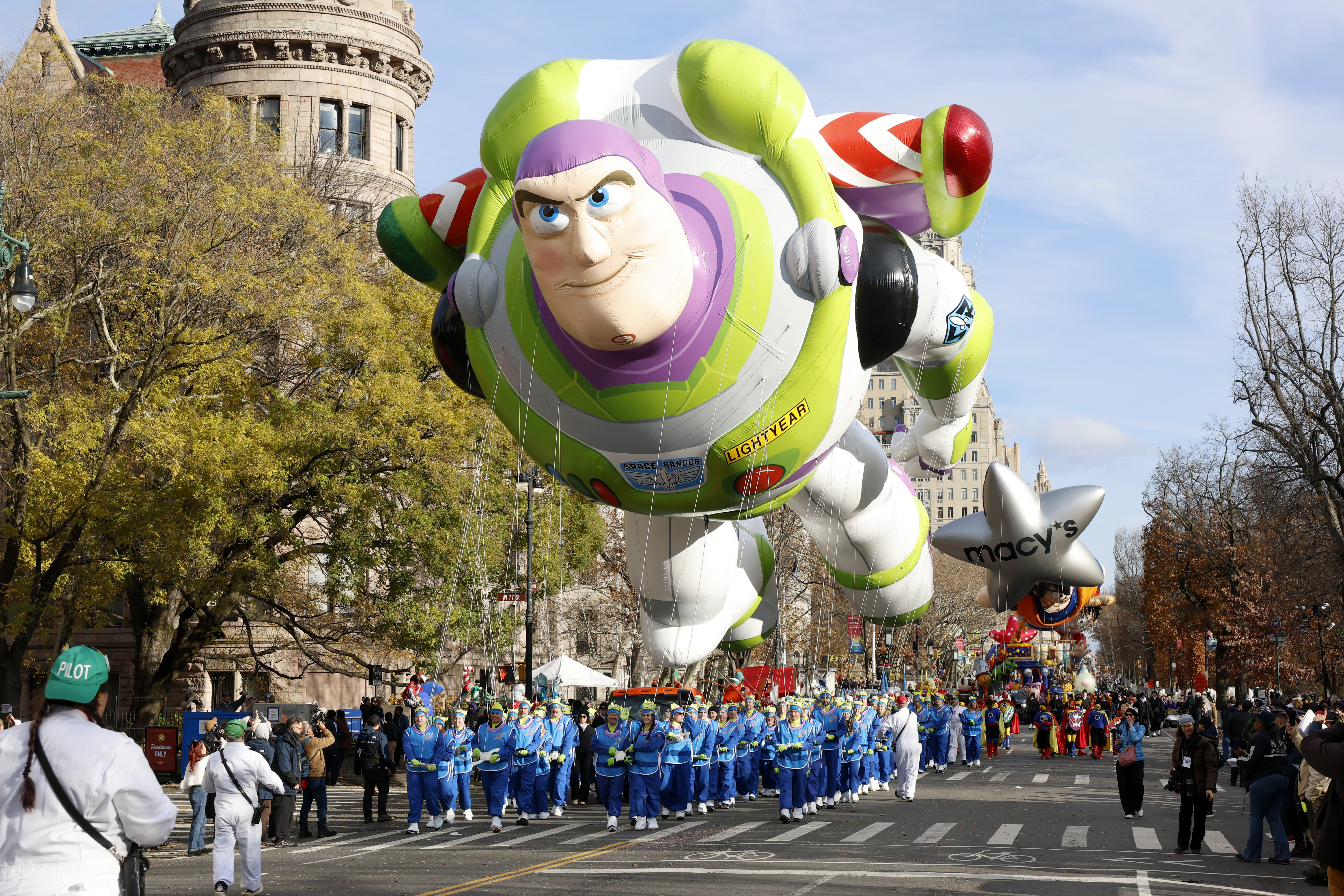 Giant 'Toy Story' Character Balloon Returns to Macy's Thanksgiving Day ...