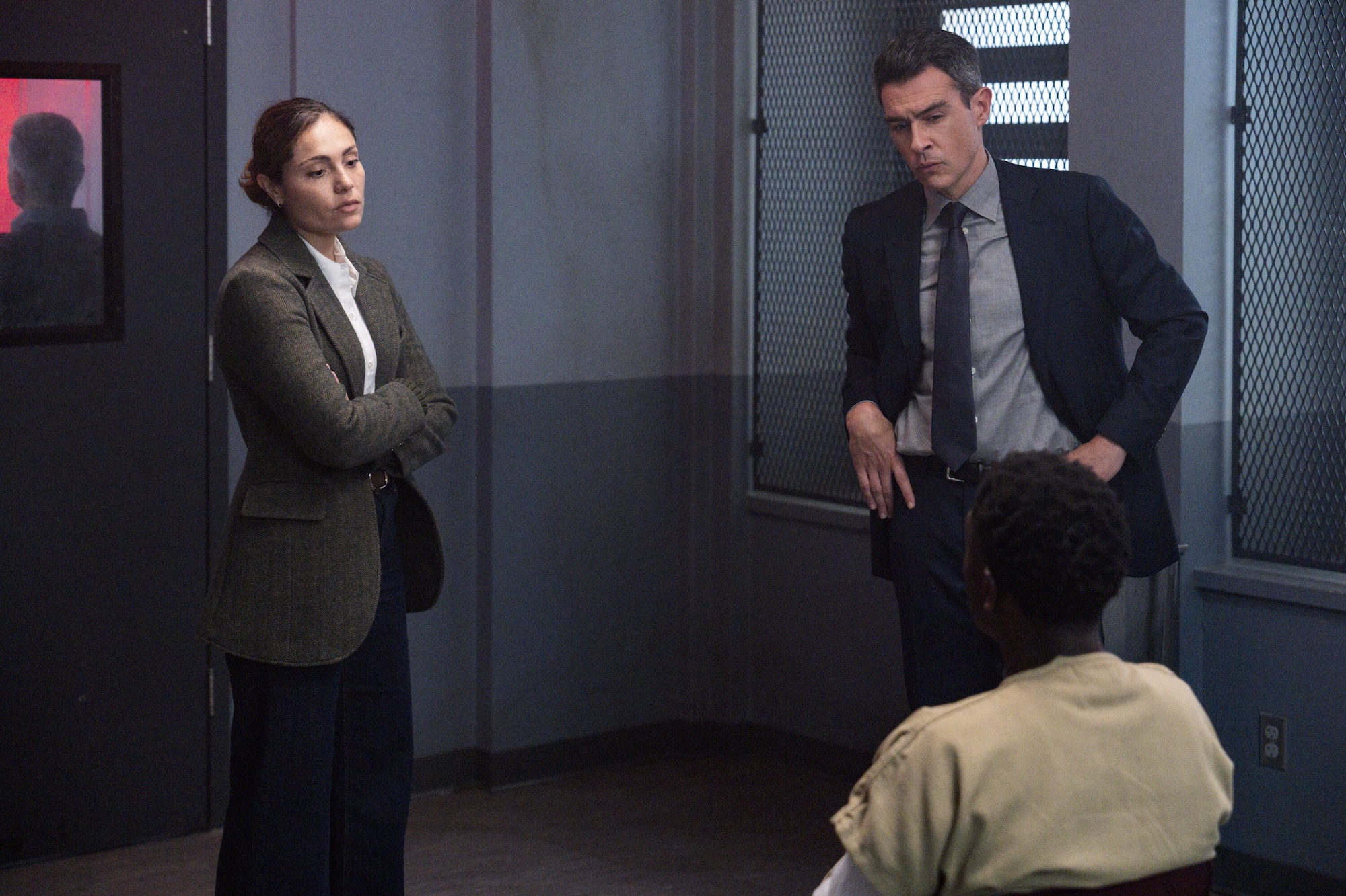 ‘FBI’ Star Alana De La Garza Teases Isobel’s Next Steps at the Bureau ...