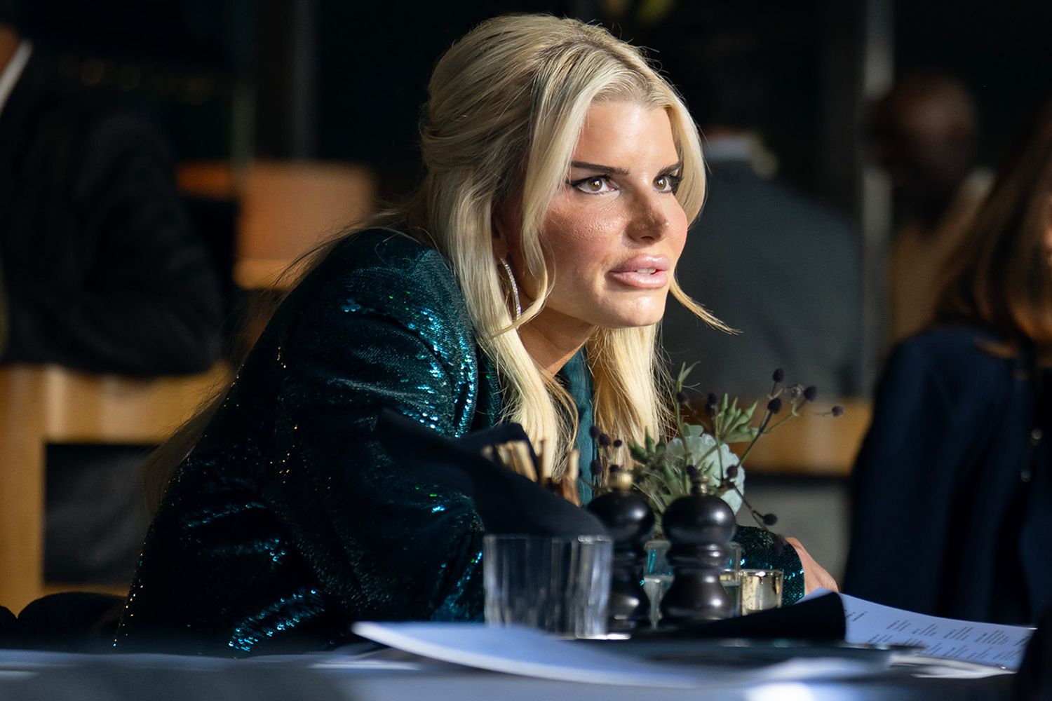 Jessica Simpson Is Unrecognizable in Botched Plastic Surgery ...