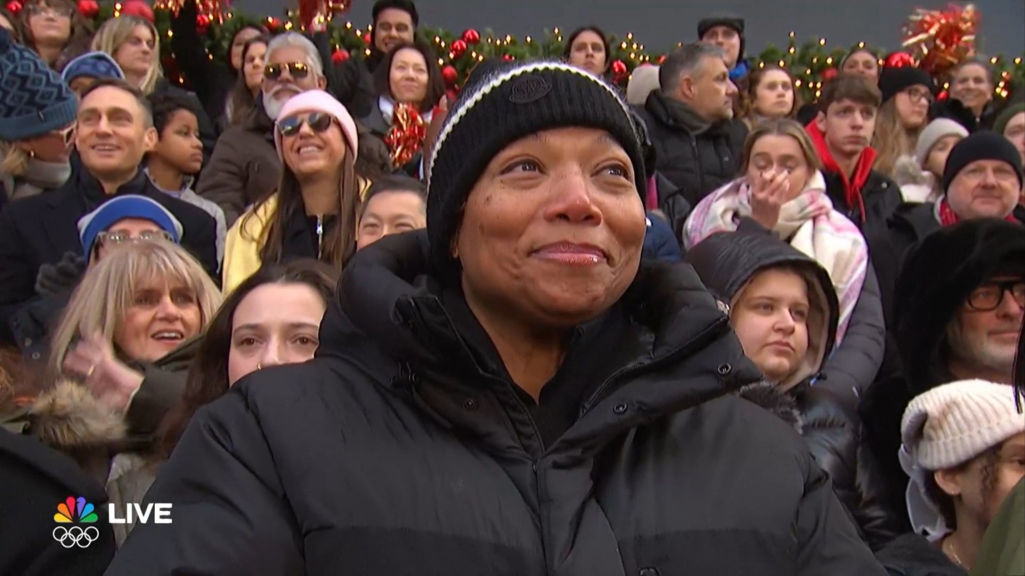 Queen Latifah Gets Emotional Watching Macy's Thanksgiving Day Parade ...