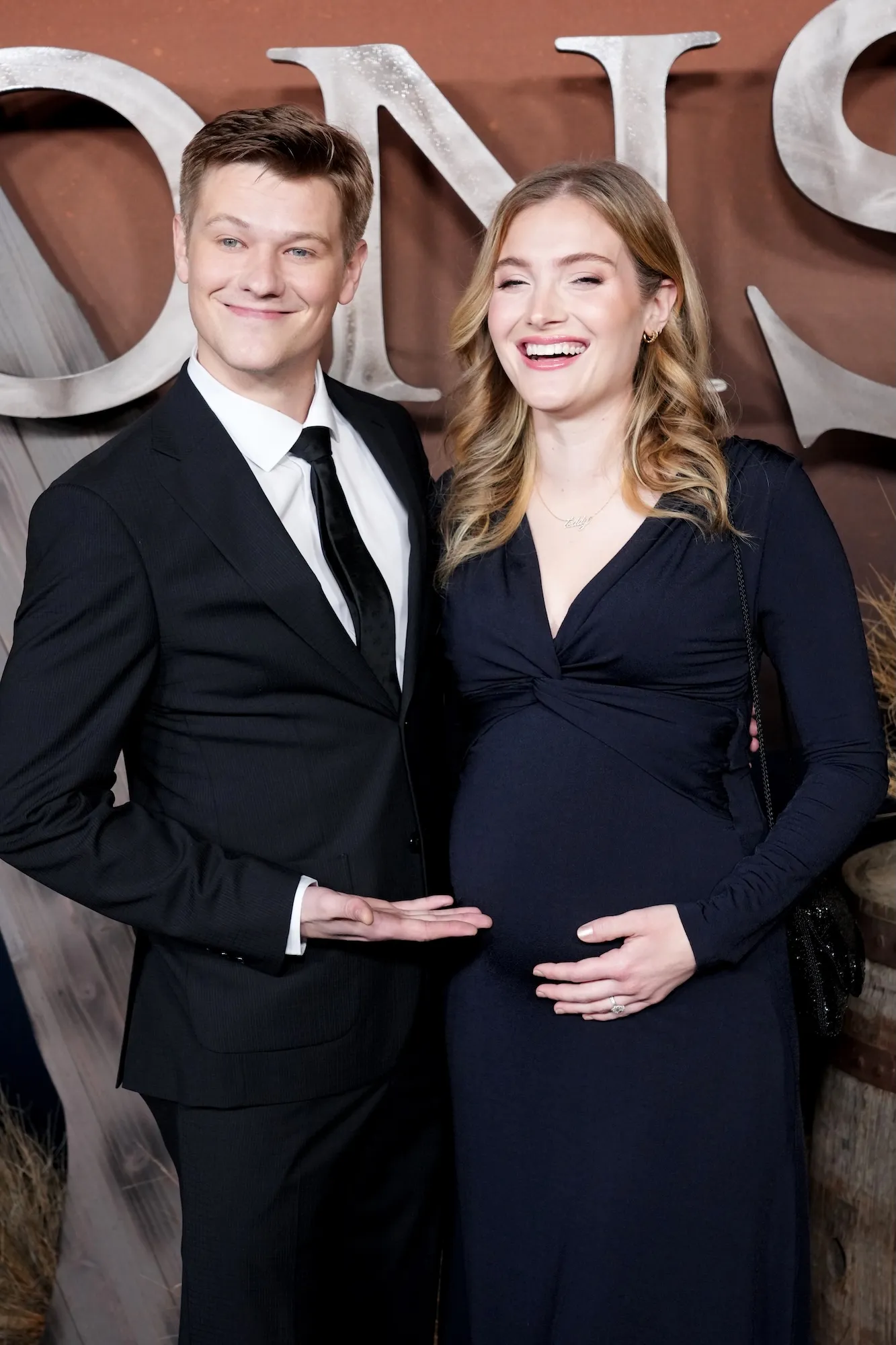 'MacGyver' Star and Hallmark Actress Expecting Child Together ...