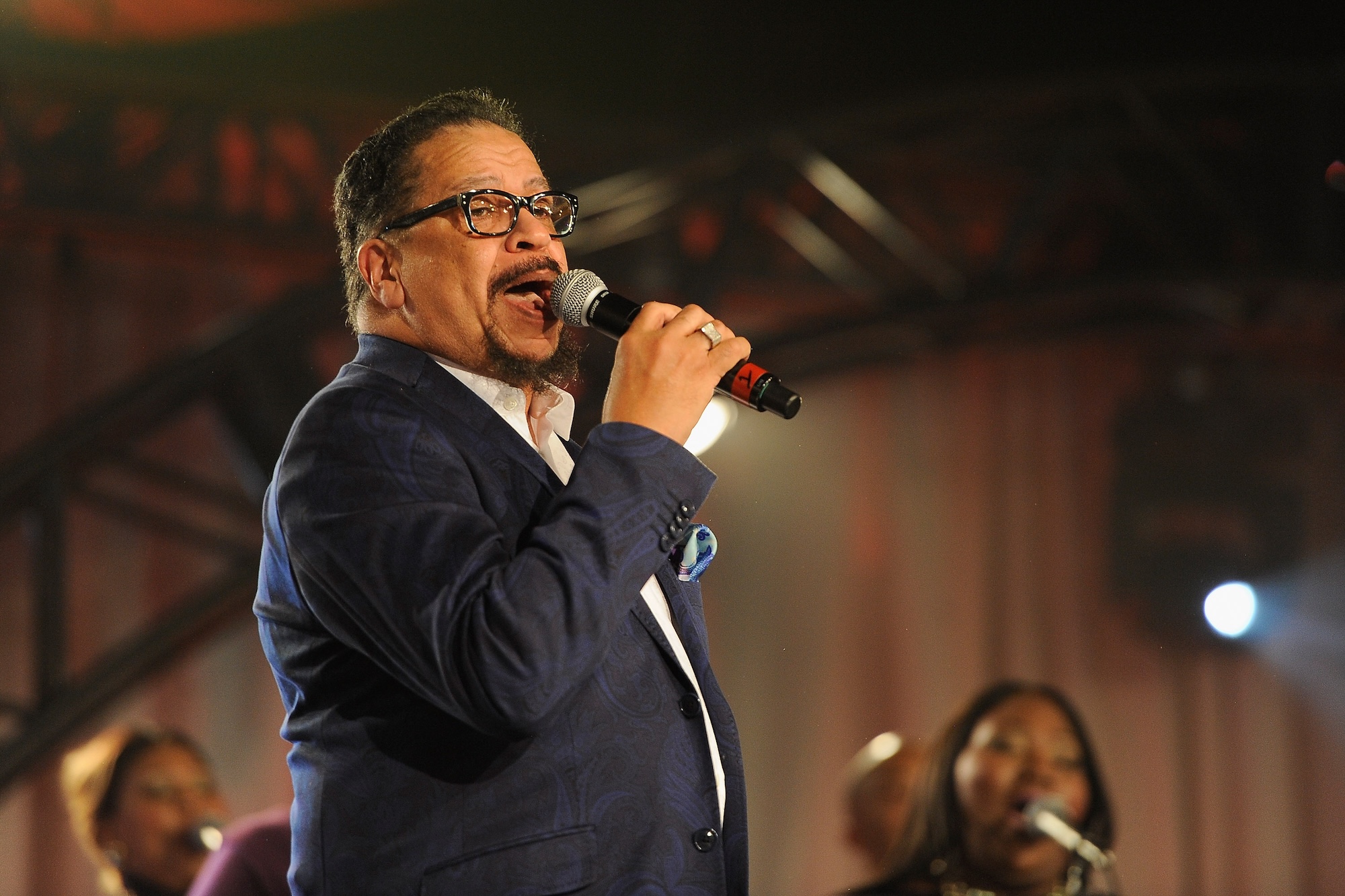 Grammy-Nominated Singer and Songwriter Richard Smallwood Dead at 77 ...