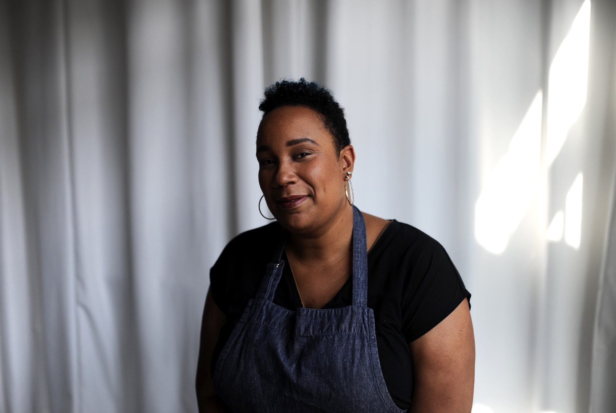 Beloved 'America's Test Kitchen' Host Elle Simone Scott Dead at 49 ...