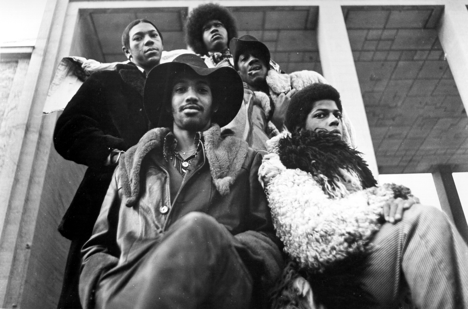Rock and Roll Hall of Famer Dies at 74: RIP to Billy Bass Nelson ...