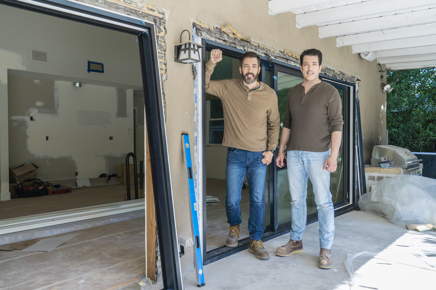 HGTV Adds New Property Brothers Show - PopCulture.com
