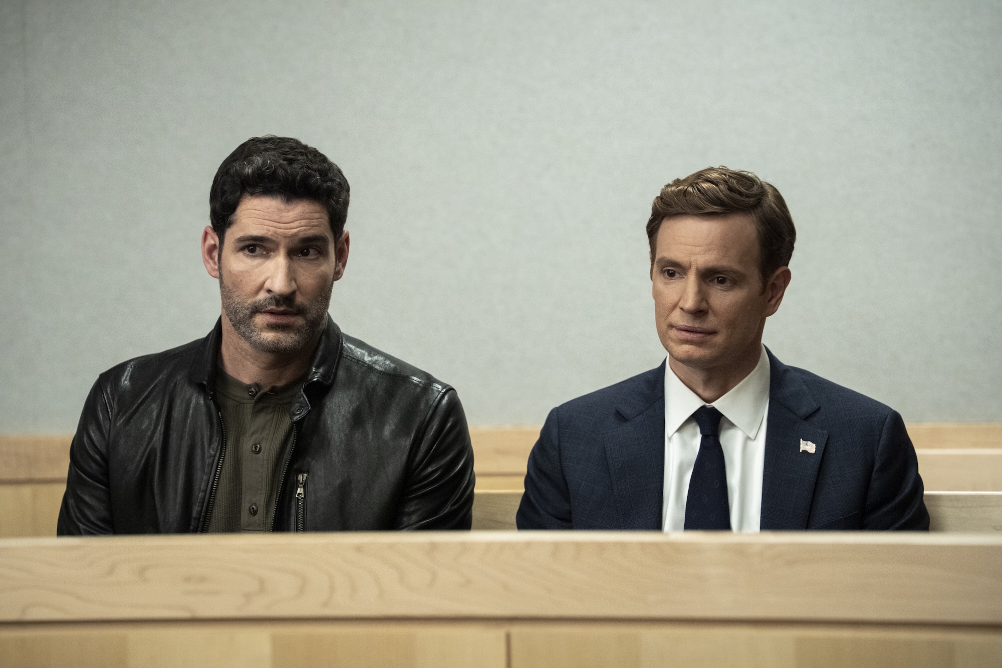 ‘CIA’: Colin and Bill Work a Smuggling Ring in Episode 4 Exclusive ...