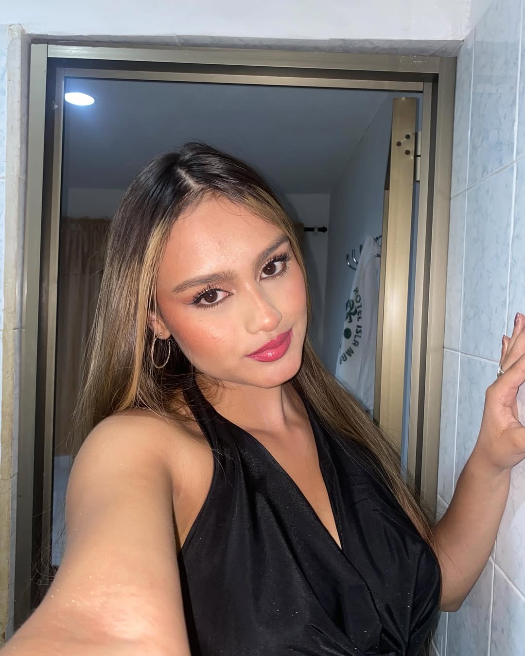 Another 'The Voice' Singer Just Died Tragically: Nicole Gomez Was 19 ...