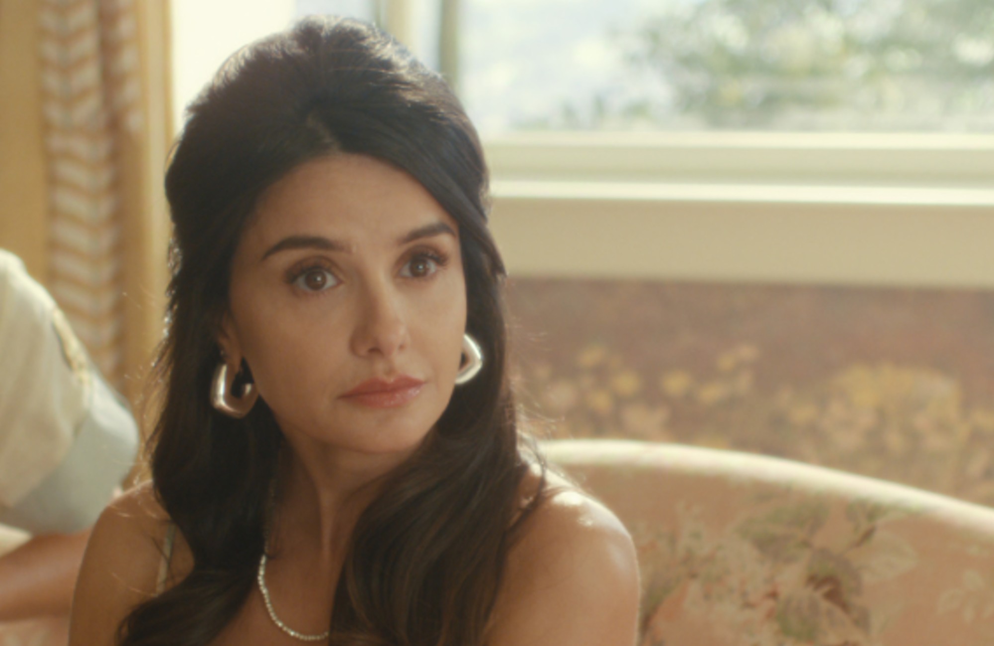 Why Ava From 'BEEF' Season 2 Looks So Familiar - PopCulture.com